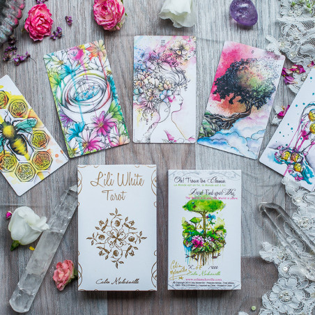 Tarot Lili White